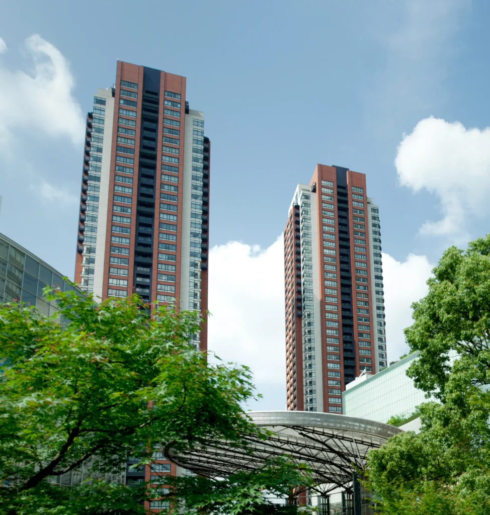 Luxury Living in Mori Building's Roppongi Hills Residence