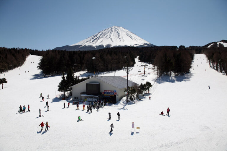 4 Great Ski Resorts Within Two Hours of Tokyo